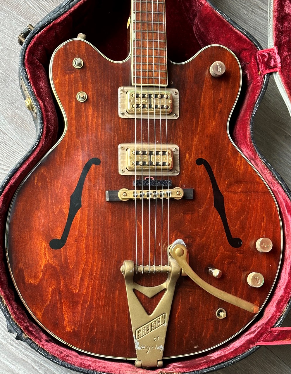1967 Gretsch 6122 Chet Atkins Country Gentleman Walnut with Original Case